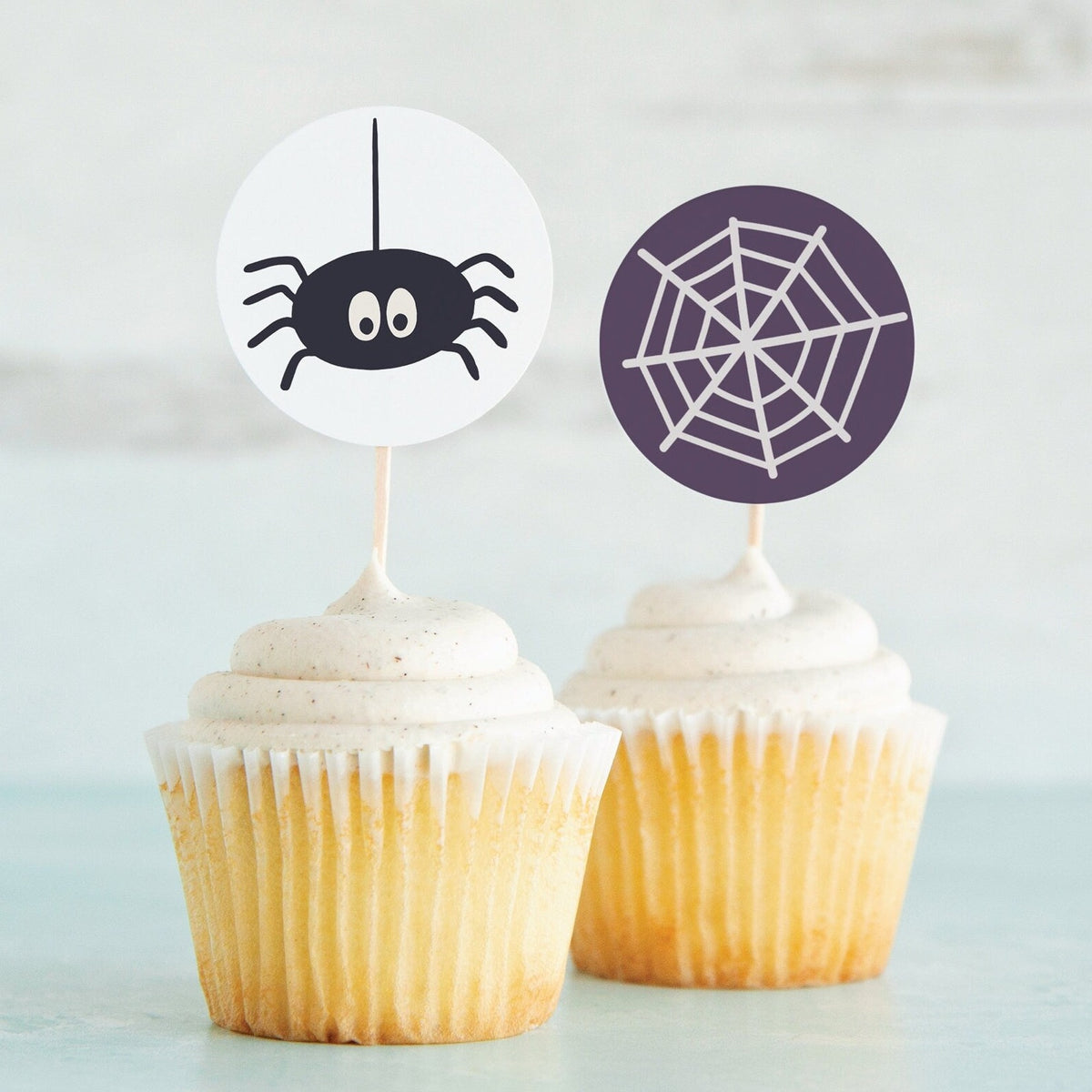 Spiders and Webs 2" Circle Halloween Cupcake Toppers – Greengate Images